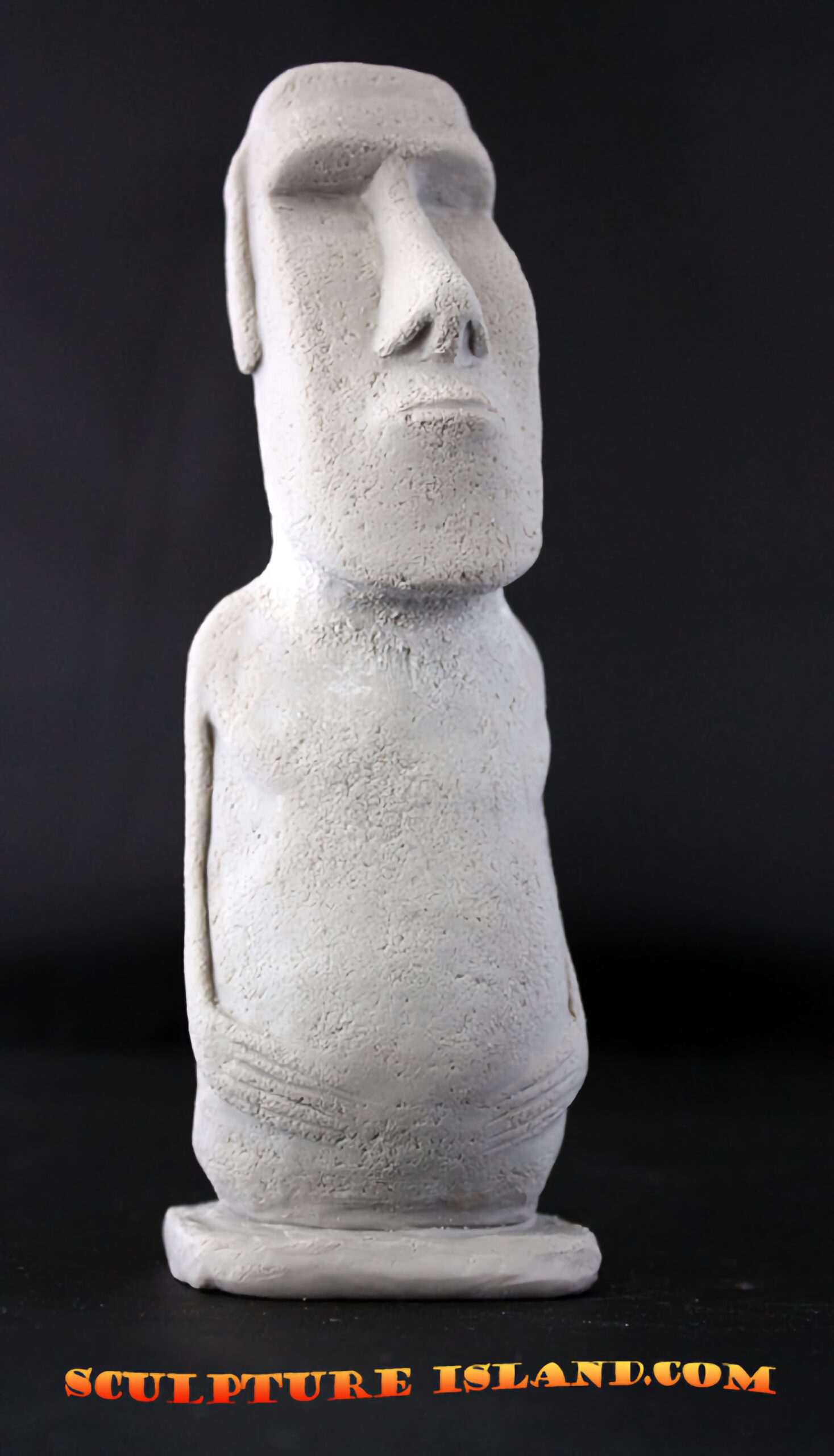 Standing Moai – Sculpture Island